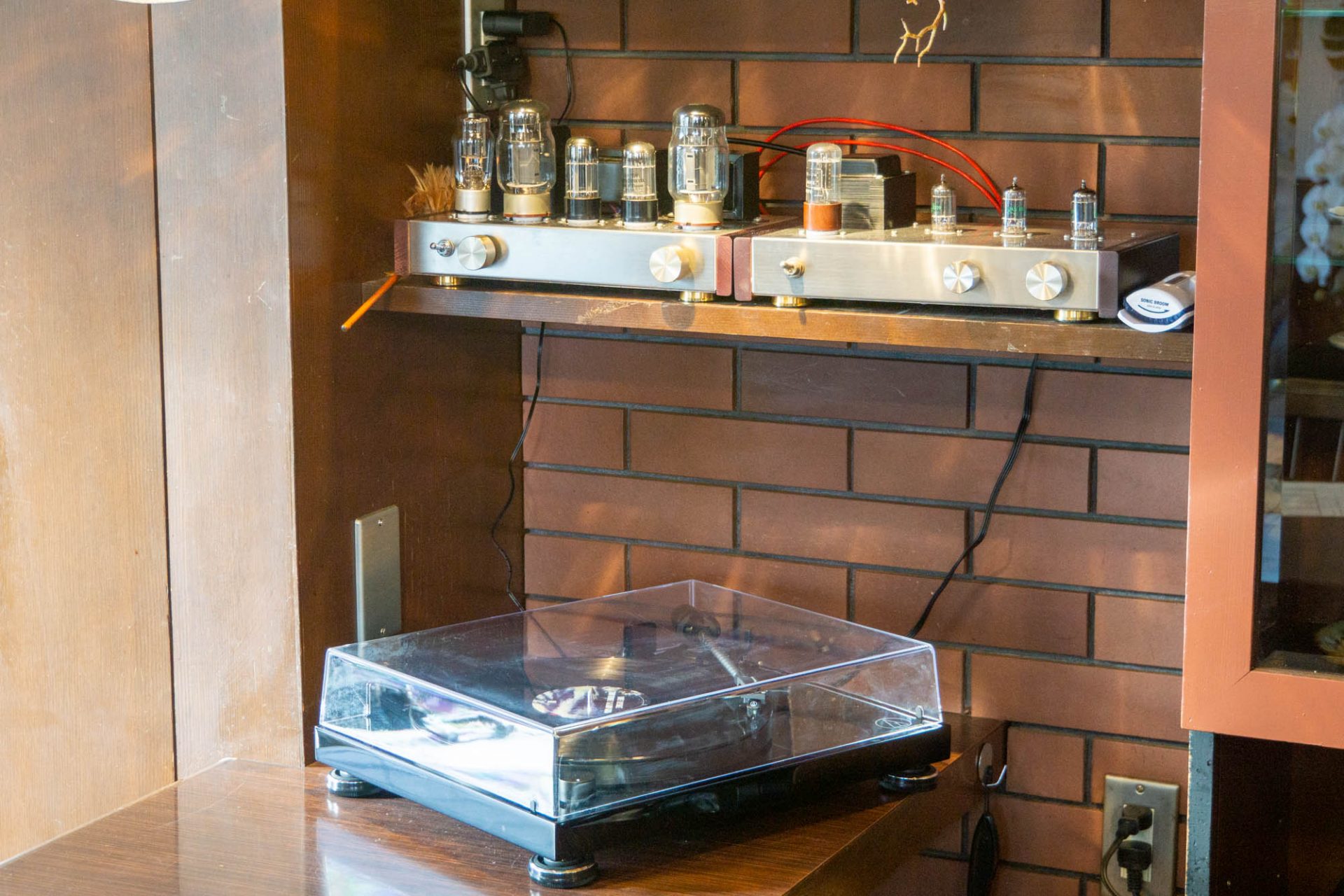 男山病院そばに「THREE-STAR-COFFEE」って喫茶店ができてる。サンゴで焙煎したコーヒーが飲めるお店。間借り的な利用も - 枚方つーしん